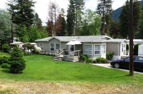 500 16th Ave. Genelle, BC | Vadim Kobasew